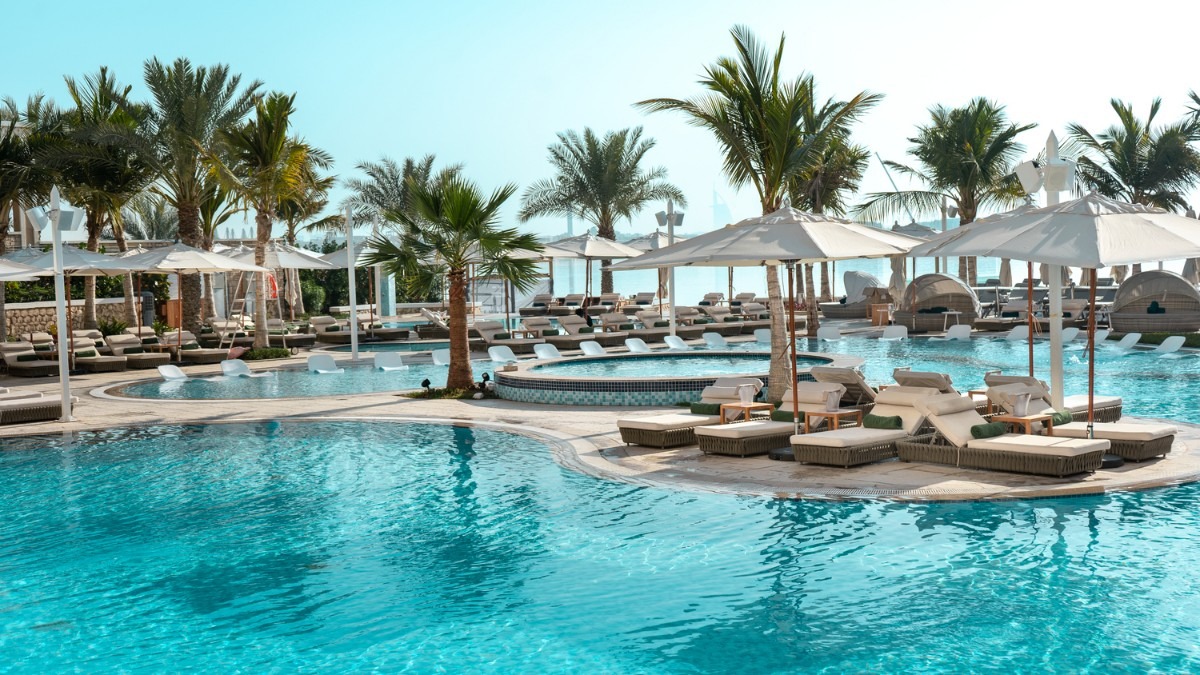 8 Stunning New Beach Clubs in Dubai 2025 - Go Wander Dubai