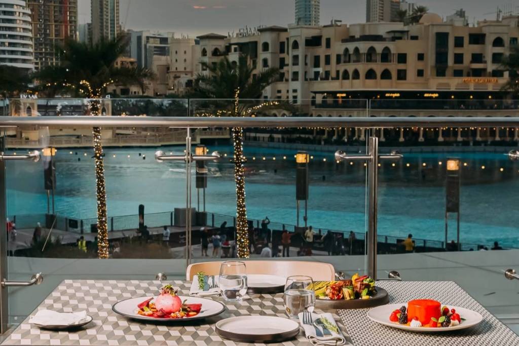 Discover the Best Dubai Fountain Restaurants - Go Wander Dubai